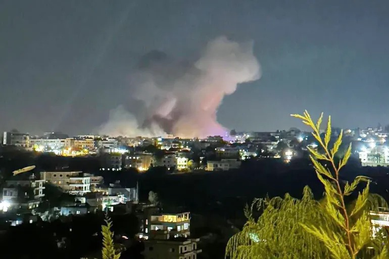 57 qof oo dhimasho & dhaawac uu ka soo gaaray duqeyn Israaiil ka ...